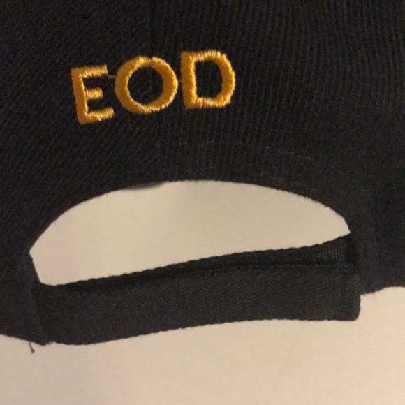 U.S. Army | Accessories | Us Army Explosive Ordinance Hat | Poshmark